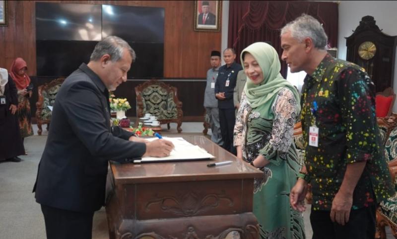 Sinergi Kementan dan Pemkab Temanggung Dukung Peningkatan SDM ... Sinergi Kementan dan Pemkab Temanggung Dukung Peningkatan SDM ...